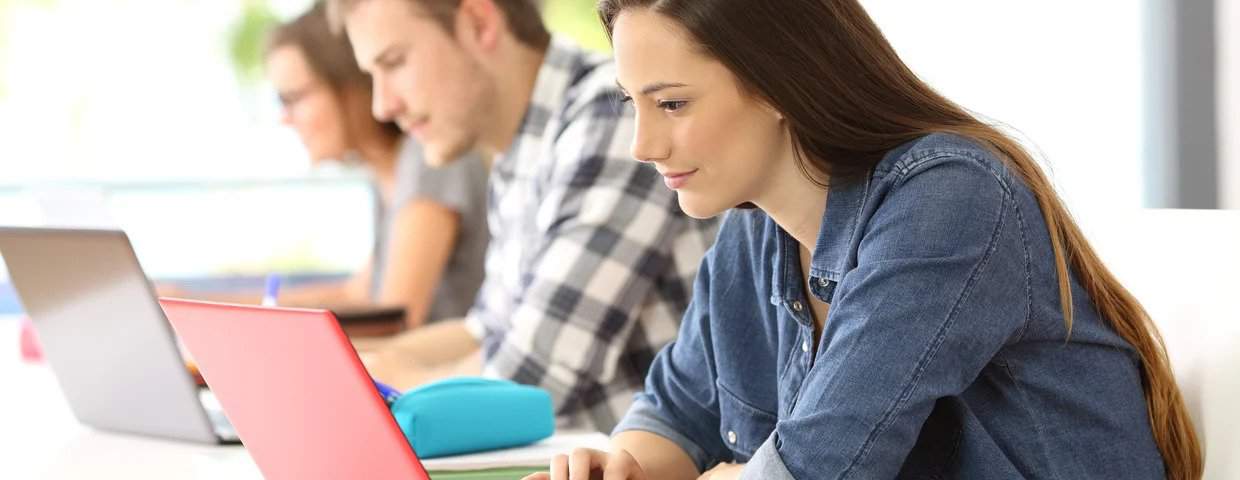 30 Examples of Email Writing for Students: Format, Tips, and More